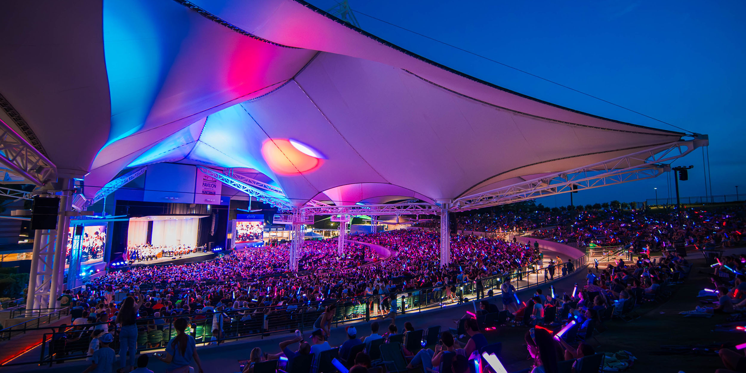 Become a Stage Lighter